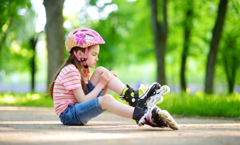 Ways To Protect Knee For Children When Playing Sport