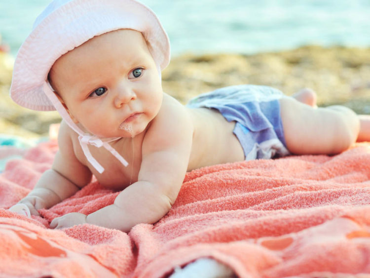 The Ultimate Guide On How To Travel With A Newborn the-ultimate-guide-on-how-to-travel-with-a-newborn