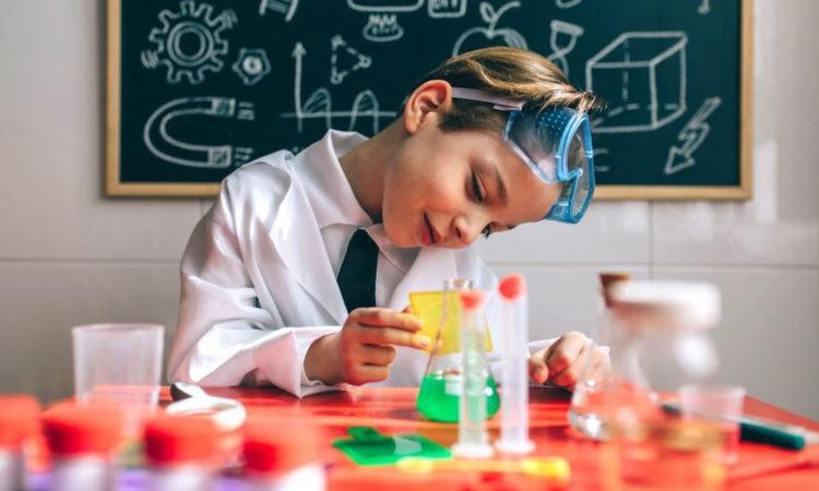 Top 10 Best Science Gifts For 12 Year Olds