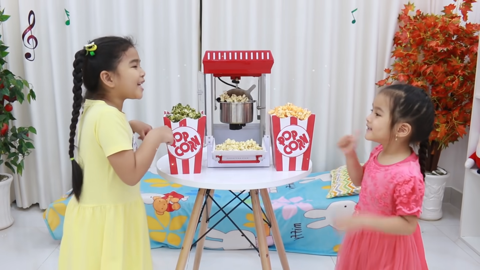 Top 12 Best Kids Popcorn Makers 2024 - Review & Buying Guide